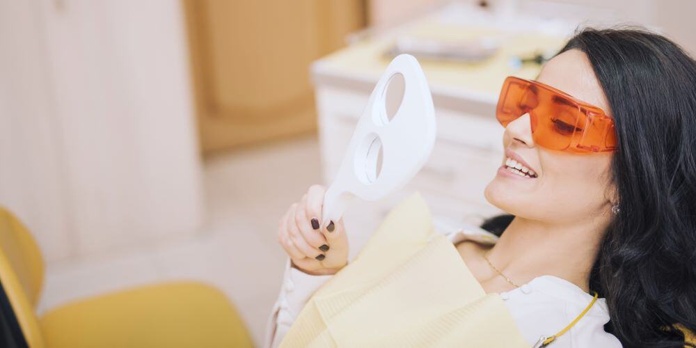 Guide to Teeth Whitening in Singapore (2026) - Dental Designs Clinic